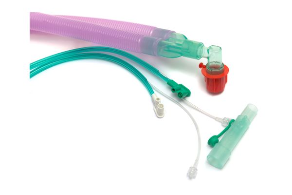 Breathing systems with spirometry sets