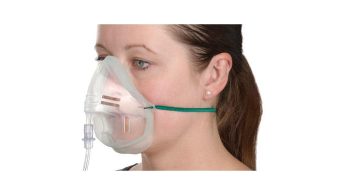 Adult medium concentration oxygen masks